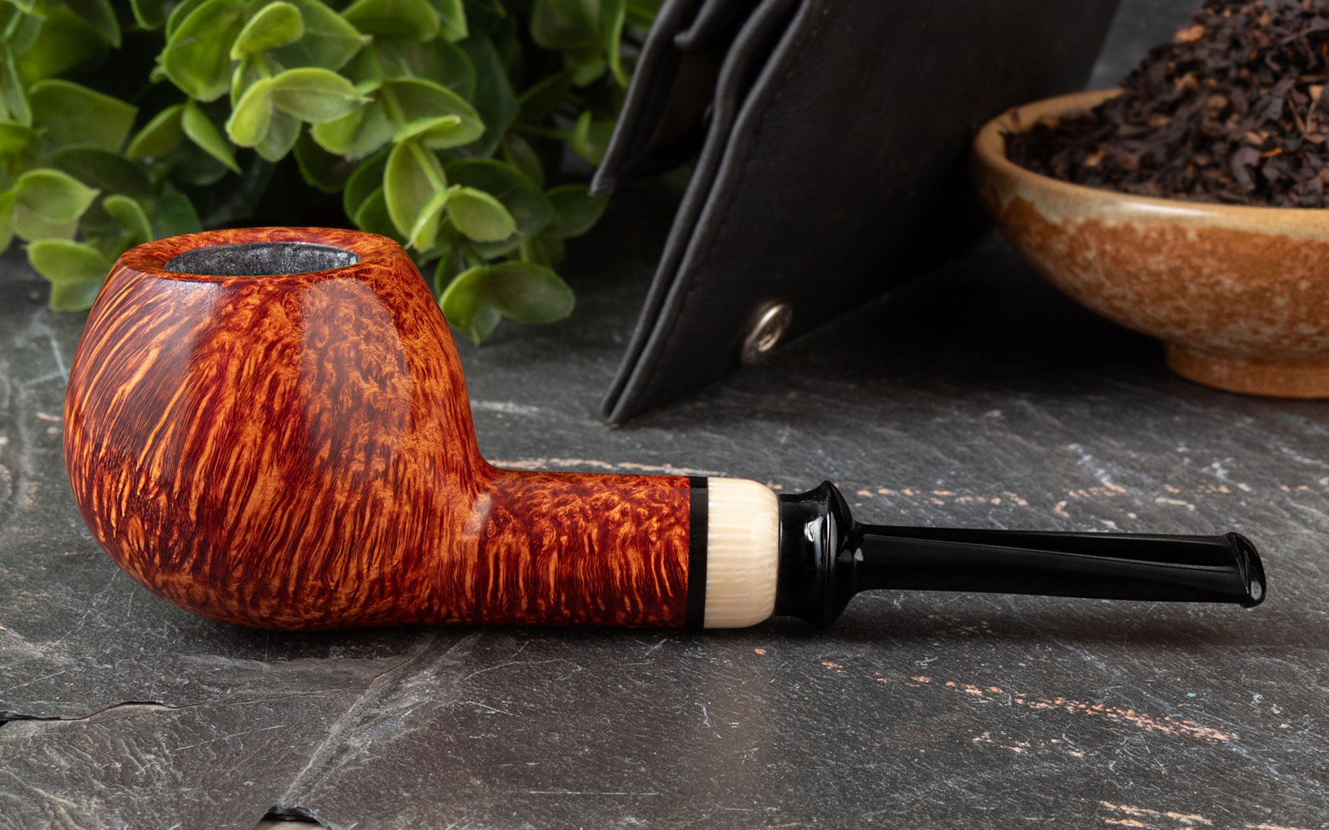 Pipe Smoking Desktop Backgrounds | Smokingpipes.com
